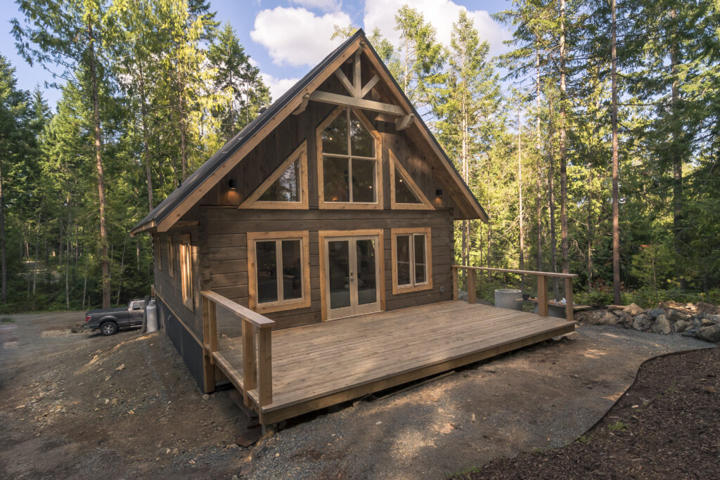 Solid Log Home Construction